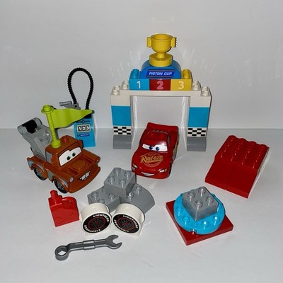 Lego Duplo Disney Cars 10924 Lightning McQueen’s Race Day Complete ...