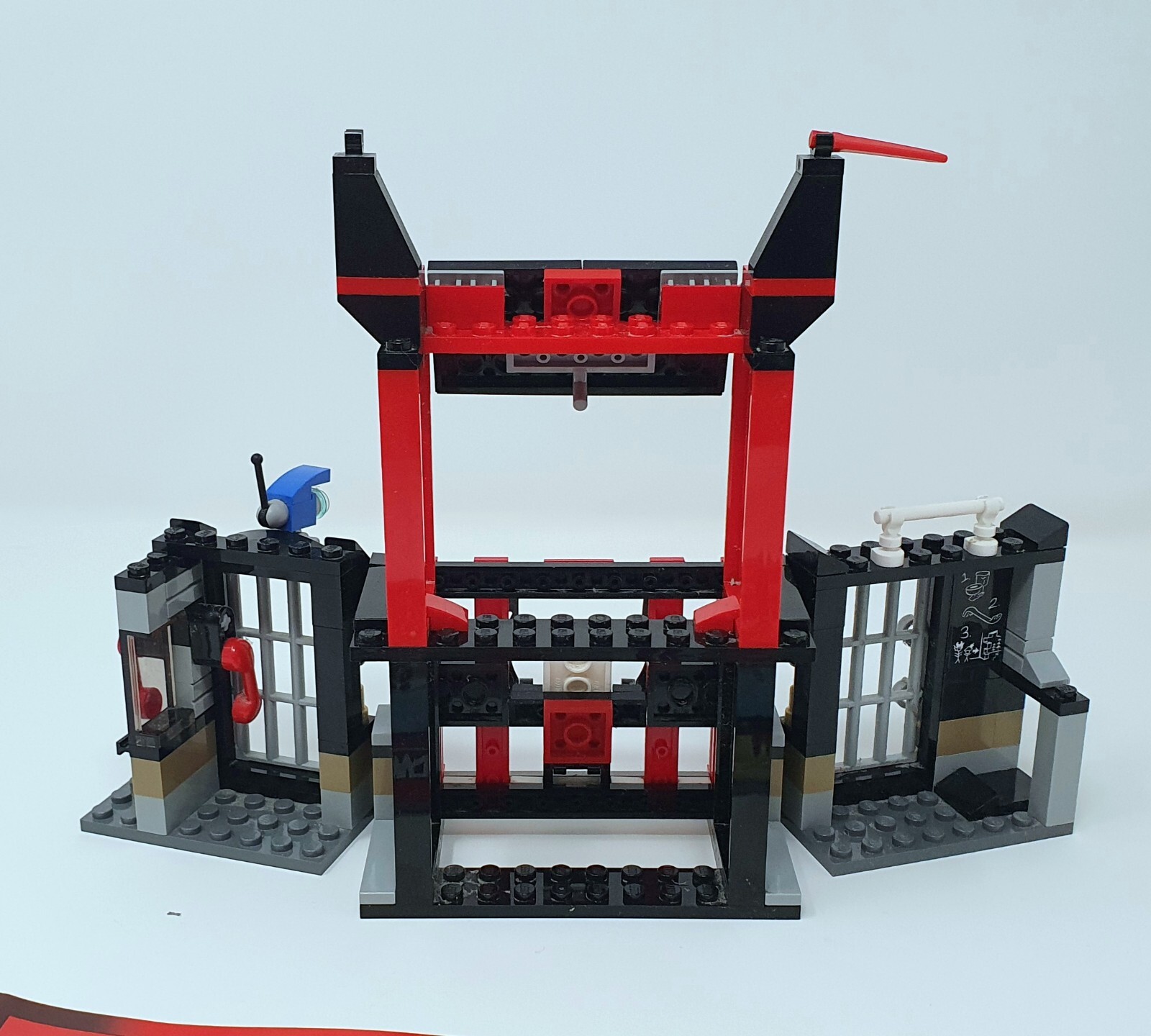 Lego Ninjago (70591) Kryptarium Prison Breakout | eBay