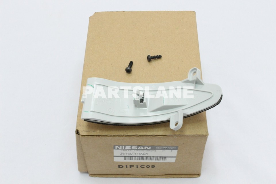 Nissan Maxima 2016-2023 OEM Genuine Right RH Side Turn Signal Lamp ...