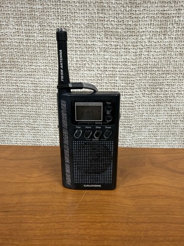 Eton/Grundig Mini 300 Handheld Compact Shortwave AM/FM Radio - Black ...