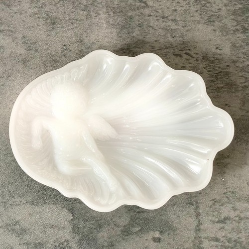 Vintage Avon Angel Cherub White Milk Glass Soap Dish Shell Shape Vanity ...