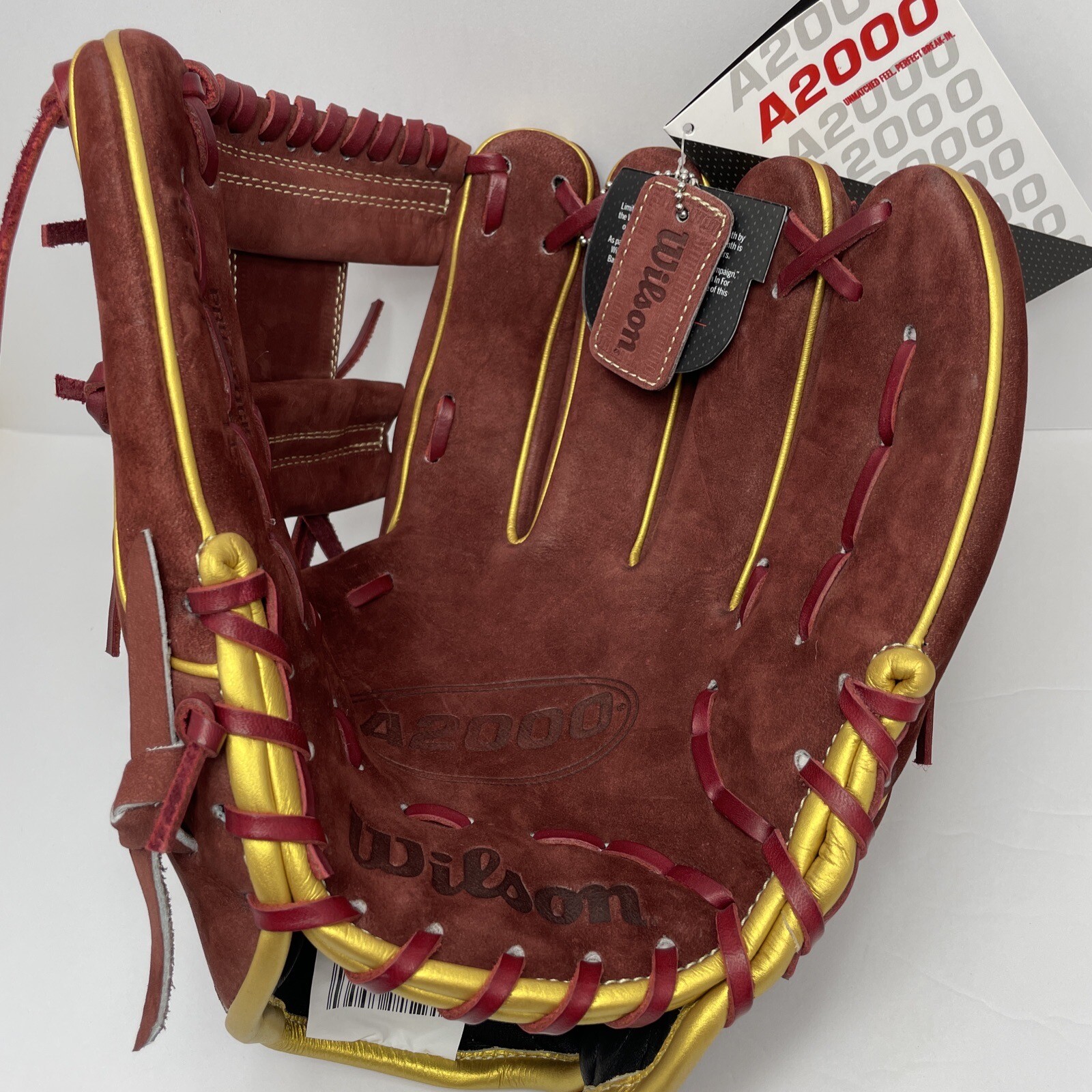 Wilson A2000 Red & Gold Suede 1975, 11.75” GOTM Baseball Glove, RHT | eBay