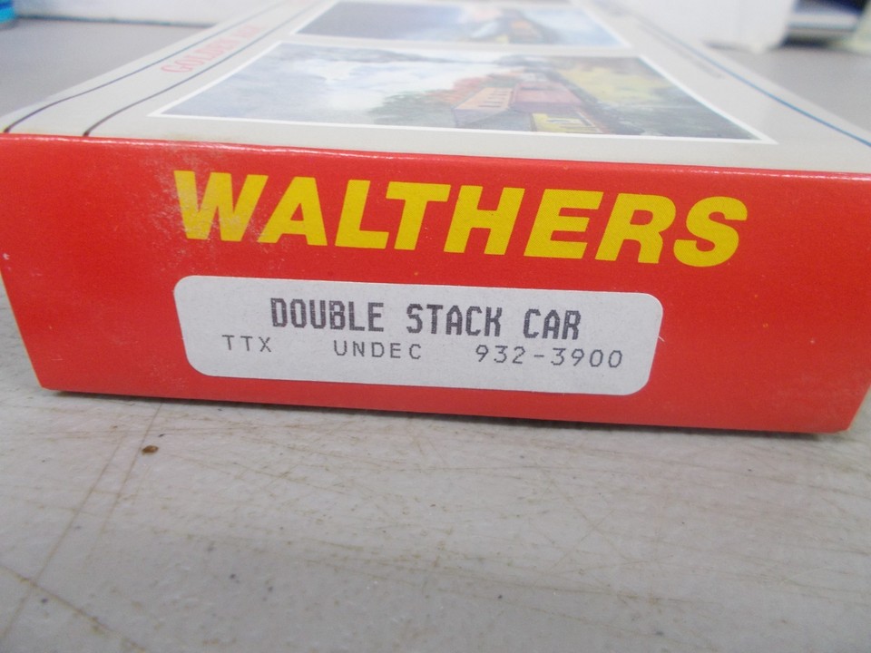 WALTHERS # 932-3900~ UNDECORATED DOUBLE STACK WELL CAR ~ KIT ~ HO SCALE ...
