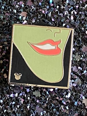 Disney TRADING PINS - Villain Grin - Maleficent - Sleeping Be ...