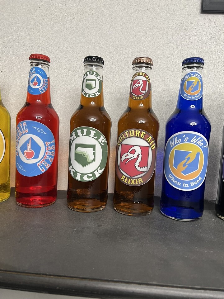 Call Of Duty Zombies Perk Bottles (10 Pack) | eBay