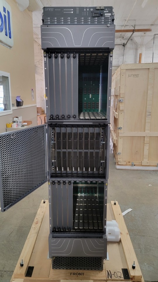 Juniper MX2020-PREMIUM2-DC 80Tbps Router | eBay