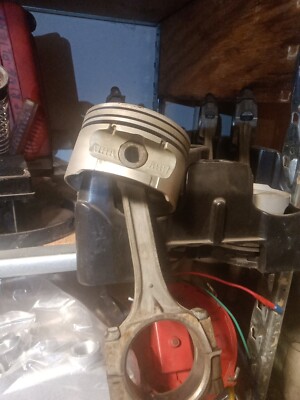 GM Genuine Parts 12674549 Engine Piston and Connecting Rod Kit Used ...