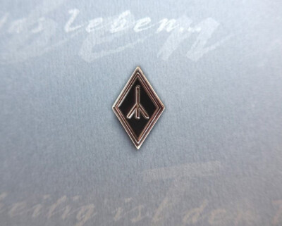 Anstecknadel Yr Todesrune mit Klappkarte - NEU! | eBay.de