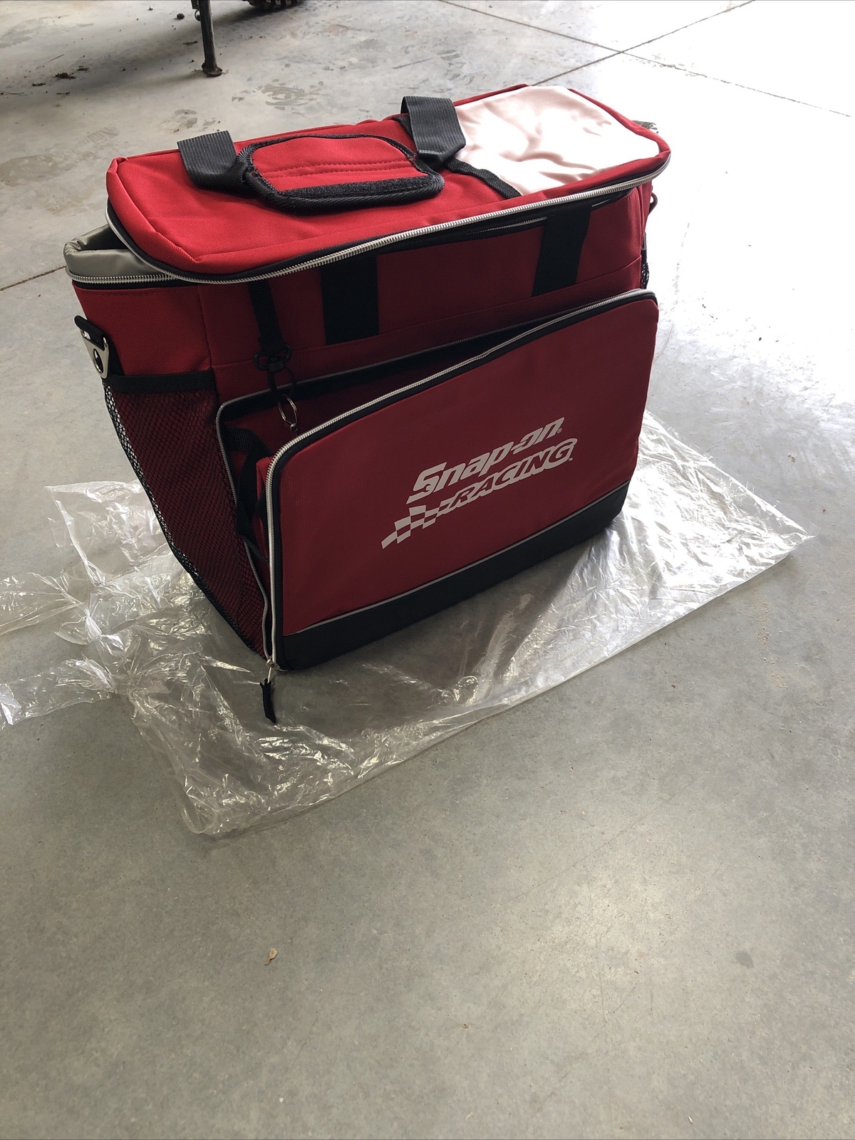 Snap On Tools Racing Soft Sided Cooler Bag Drink Holder Insulated ...