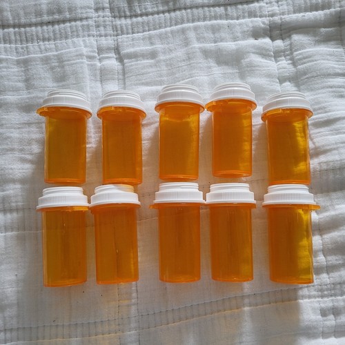 10 Prescription Pill Bottles Orange No Labels With Caps | eBay