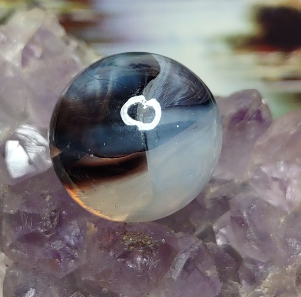 Killer Amethyst Purple & White Haze Four Vane Cateye Glass Vintage ...