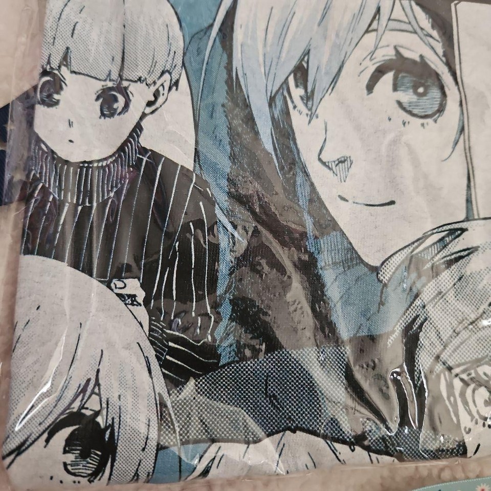 DDP T-Shirt Anime Ithe Close-Up Face Of Hiori Hitsuji Blue Rock ...