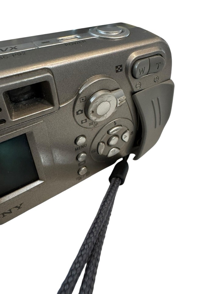 Sony Digital Camera Cybershot DSC-P92 5.0MP 3X Optical Zoom | eBay