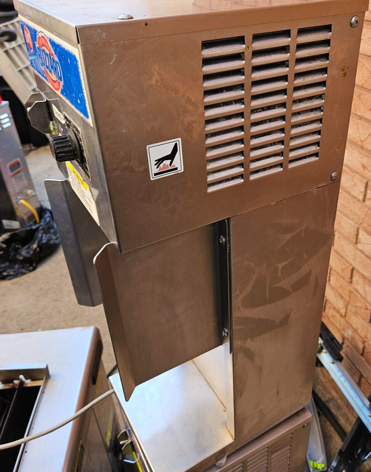 Electro Freeze DQ BM3-1 Milk Shake Flurry Ice Cream Mixer | eBay