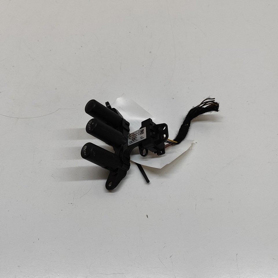 MINI CLUBMAN R55 Auto Start Stop ESP Switch Panel 3454173 2010 32030478 ...