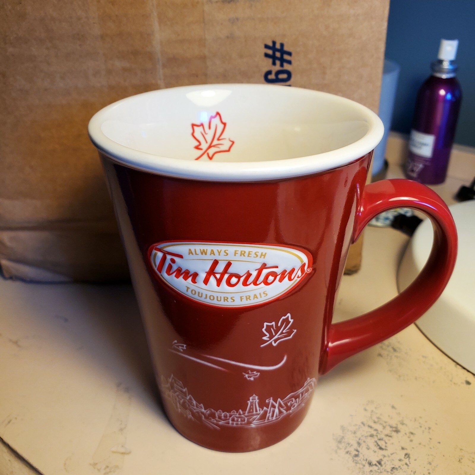 Tim Hortons 2010 #10 Red Canada Skyline Fall Maple Leaf | eBay