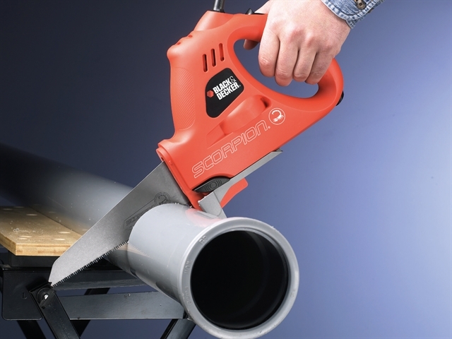 BLACK+DECKER KS890EK Scorpion Powered Handsaw with Kitbox, 400 W for ...