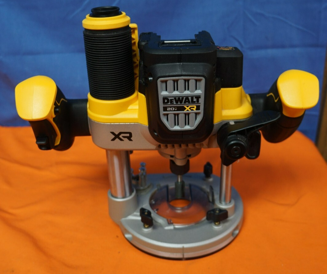 DeWalt DCW620 XR Plunge Router Max 2-1/4 HP Brushless Cordless Bare ...