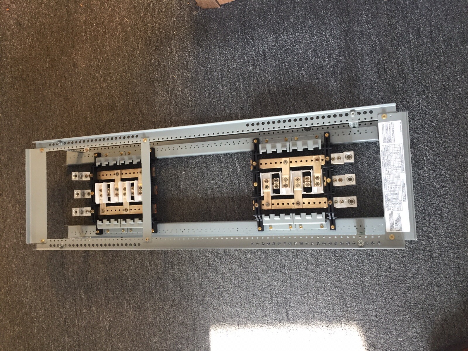 EATON PRl1A 48 circuit Dual MLO Panelboard Emergency Panel 120/208 New ...