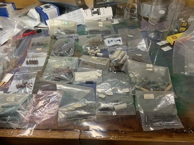 Allen Bradley Carbon Composition 2 Watt & Other Resistor Large Lot 27 ...