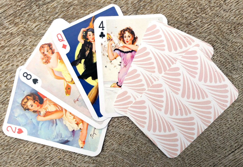 Playing Cards ~ PIN-UP LADIES Vintage Women in Pin Up Style Outfits 035 ...