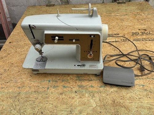 SINGER Golden Touch & Sew Deluxe Zig-Zag 630 Sewing Machine Pedal | eBay