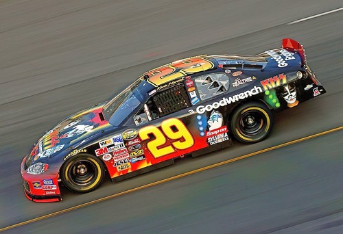 Kevin Harvick #29 2004 GM Goodwrench Kiss NASCAR 13x19 Poster Gloss ...