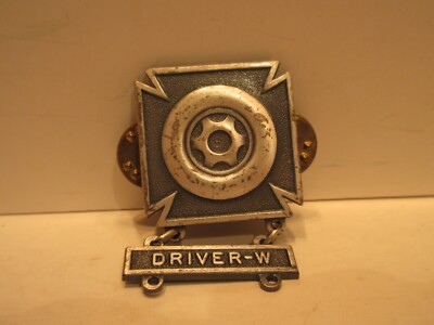 U.S. Army Wheeled Vehicle Qualification Pin Badge Driver-W S-21 G.I ...