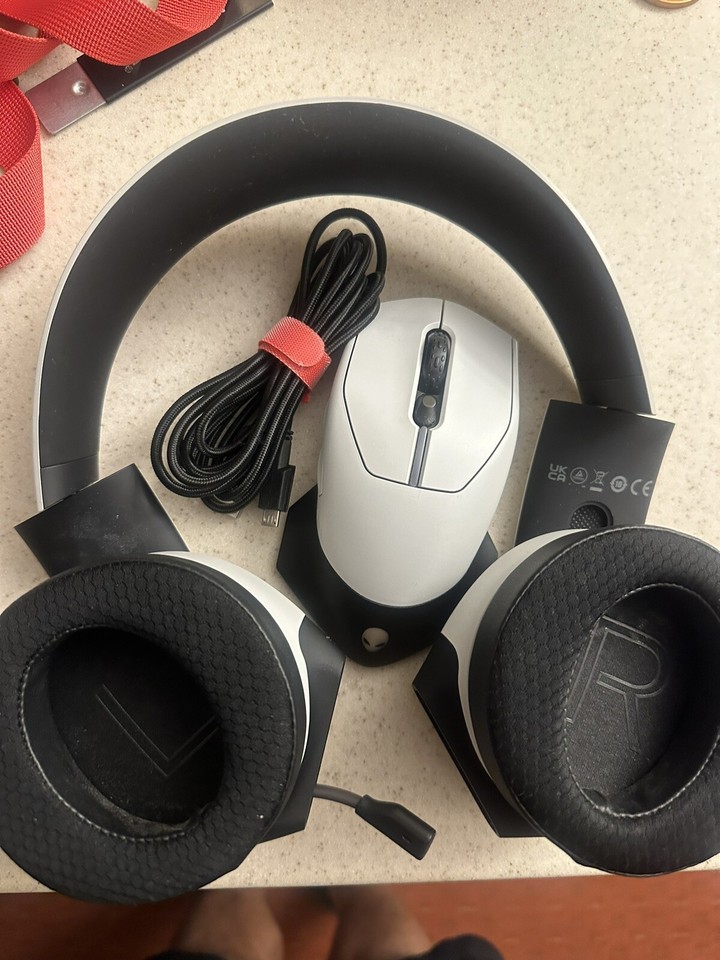 Alienware Tri-Mode Wireless Gaming Headset - AW920H 884116416906 | eBay