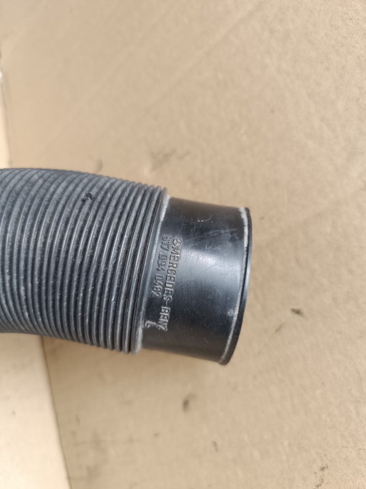 Mercedes-Benz W124 OM603 Diesel Engine Air Intake Hose Pipe 6170940482 ...