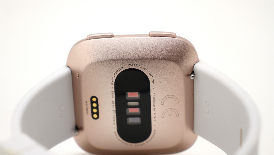 Fitbit Versa Smart Watch Bluetooth Fitness Tracker - Rose Gold FB504 NO ...