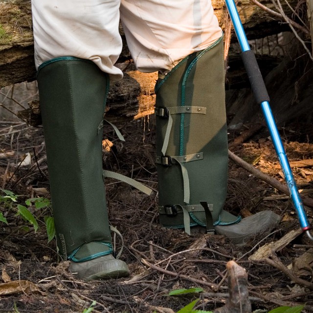 M802170 Wire Mesh Snakeproof Leggings Snake Chaps Gaiters Olive 1 Pair ...