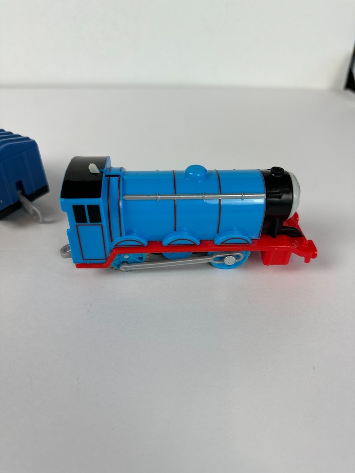 Thomas & Friends TrackMaster Gordon Motorized 2013 with Brendam Bay ...