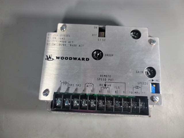 Barber Colman Speed Controller Governor Dyn1 10654-000-0-12 for sale ...
