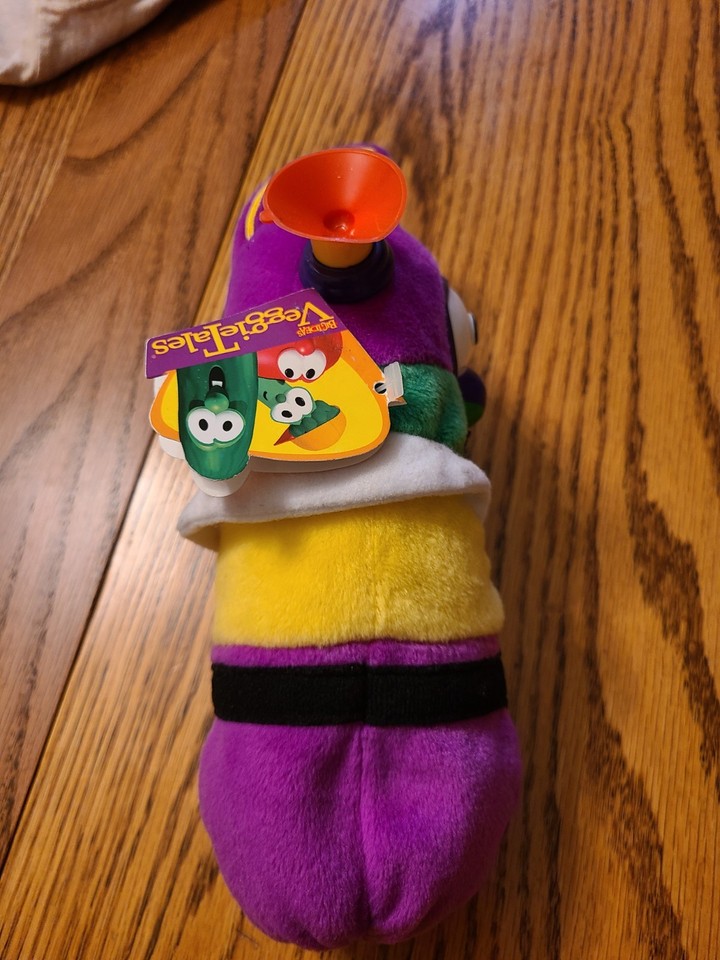 Gund Veggie Tales Larryboy Vegetables Super Cucumber Bean Bag Plush NWT ...