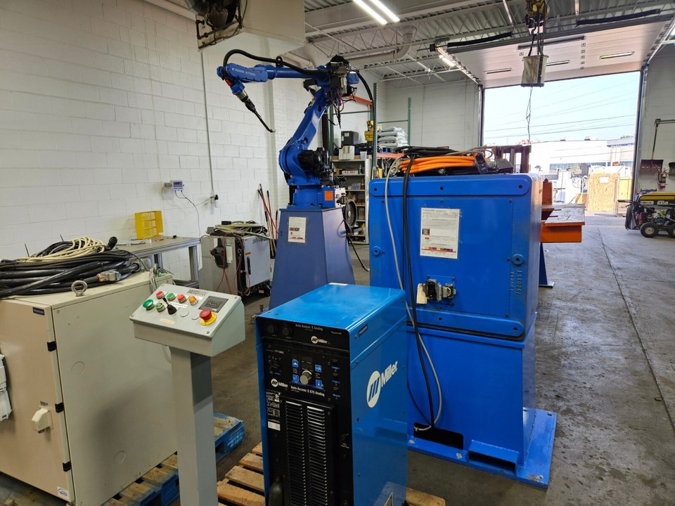 Yaskawa MA3100 Welding Robot With Miller Welder, DX100, Servo ...