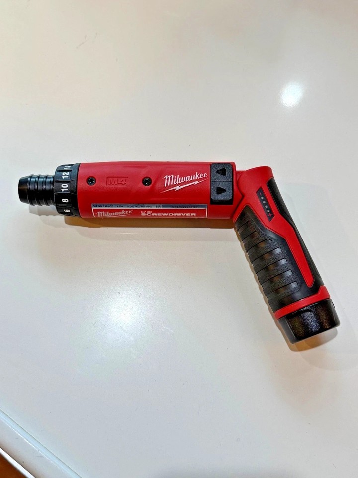 Milwaukee M4 1/4" Hex Screwdriver 2101-20 Battery included 45242298150 ...