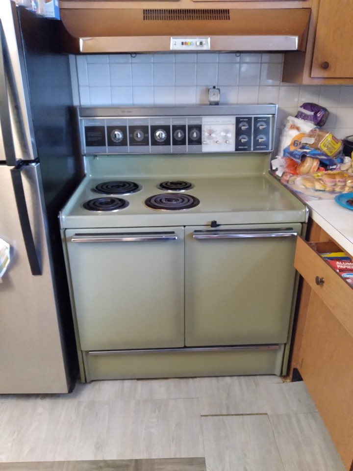 Frigidaire custom imperial stove | eBay