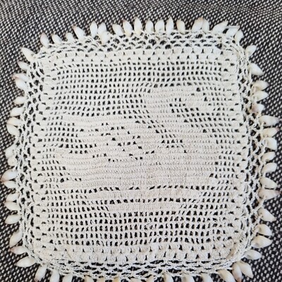 AUSTRALIAN ANTIQUE SWAN FILET CROCHET MILK JUG DOILY COVER w TINY SEA ...