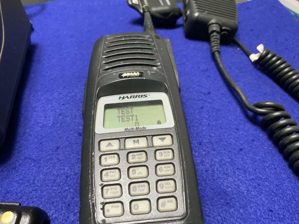 Harris MAEV-T7HXX P7300 800MHz P25 phase 1 Radio 2 Bat, Charger ...