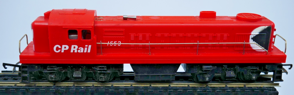 Tri-ang R.1553 HO OO Canadian Pacific CP Rail 1553 RS-2 Diesel Loco ...