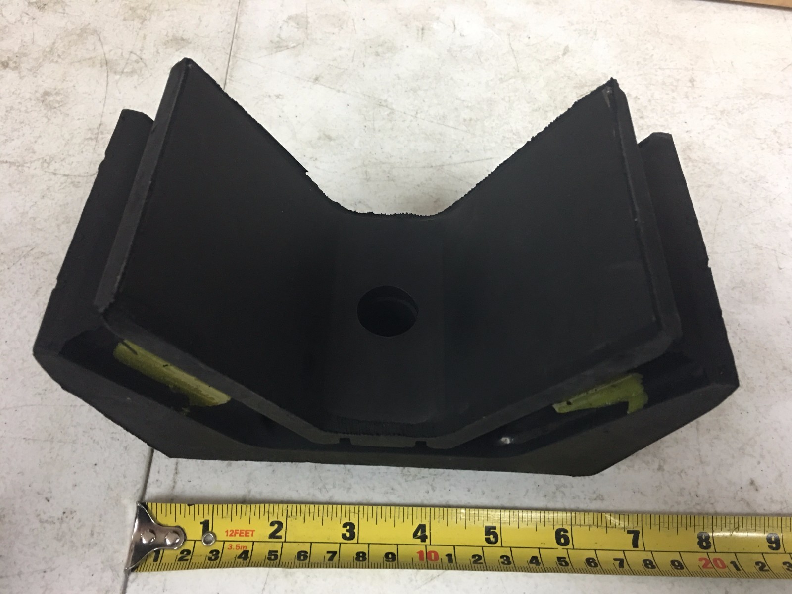 Rear Engine Mount for multiple International engines. PAI 403934 Ref ...