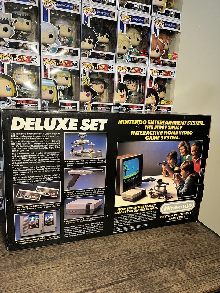 Nintendo Deluxe Set with ROB the Robot missing game and some manuals in ...