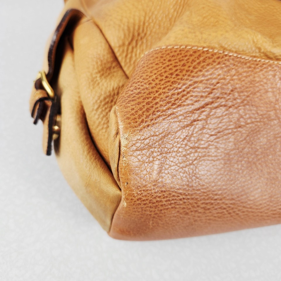 ST Le Pionnier Tan Brown Leather Soft Pebbled Shoulder Bag Purse ...