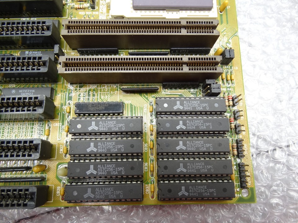 Magitronic Socket 3 Vintage Motherboard 486-GVT-2 + Intel 486 CPU ...