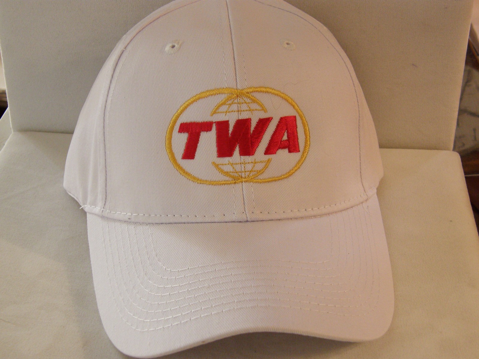 TWA BASEBALL CAP TRANS WORLD AIRLINE AIRPLANE PILOT COLLECTIBLE GIFT ...