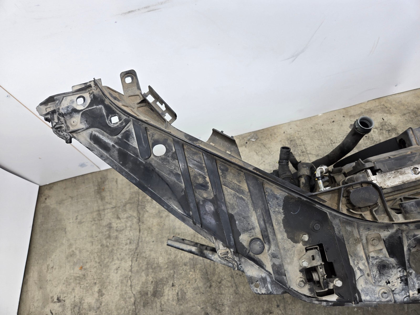 Front Clip Radiator Support Cooling Ac Fan Rebar Re Bar Mercedes X166 ...
