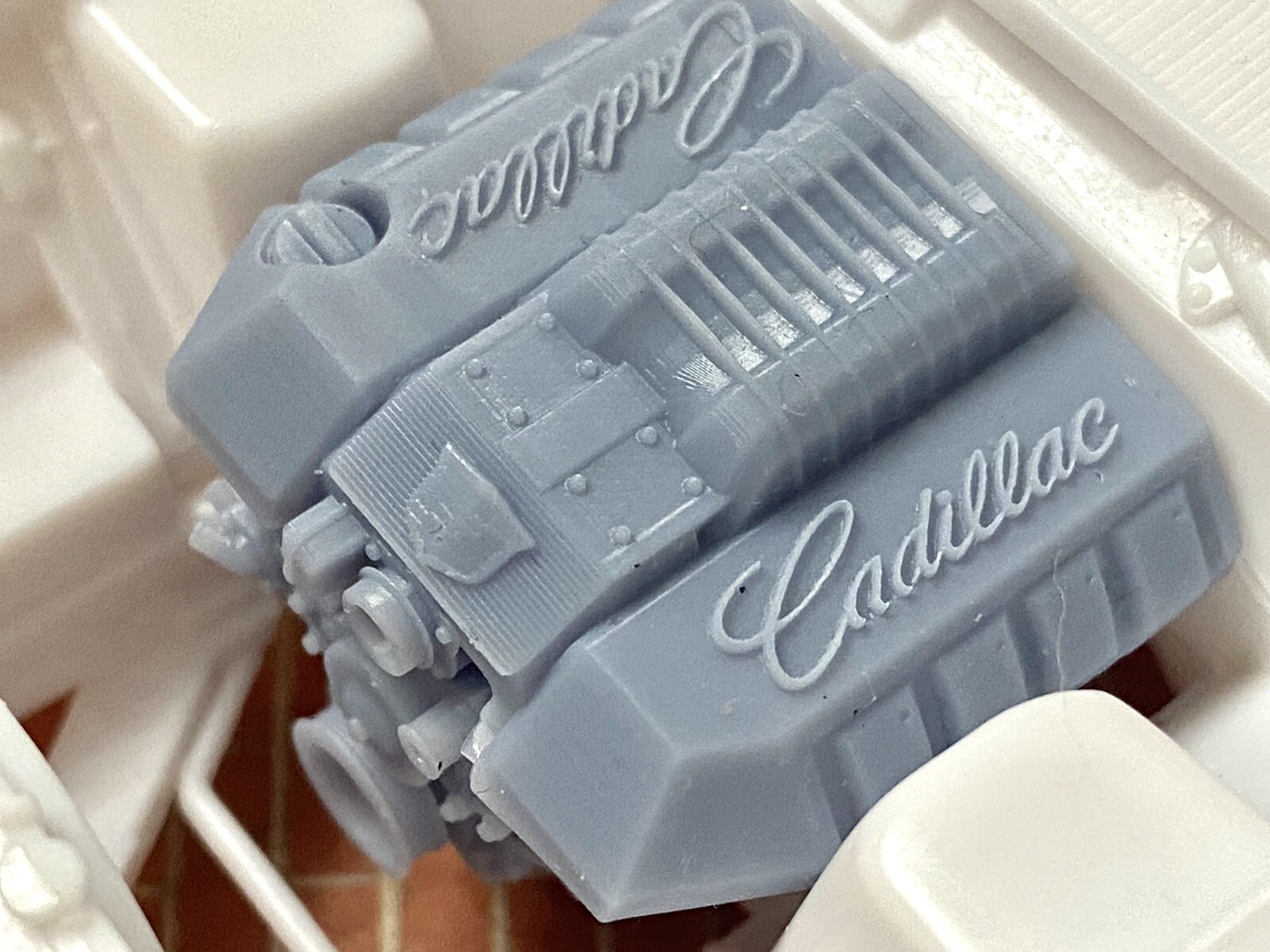 Resin Custom Cadillac LSA engine, Supercharged, for scale model cars, 1 ...