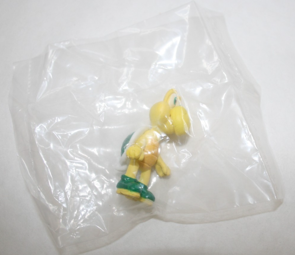 Super Mario Brothers Character Lot of 18 Figures Luigi Princess Peach ...