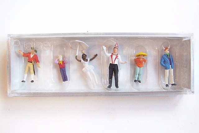 HO 1 87 Preiser Carnival Float / Circus Parade Figures 24645 for sale ...